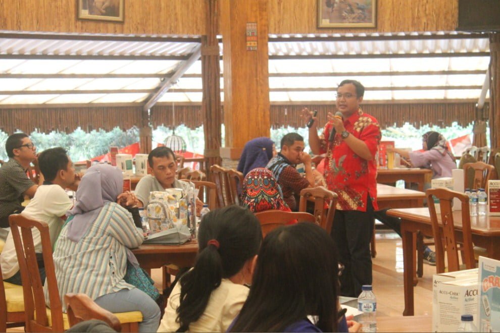 Pembicara Digital Marketing Perusahaan PT Roche Indonesia – Andreas Agung