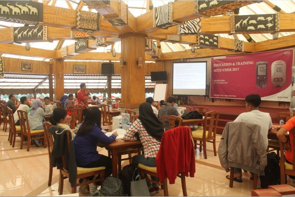 Pembicara Digital Marketing Perusahaan PT Roche Indonesia – Andreas Agung