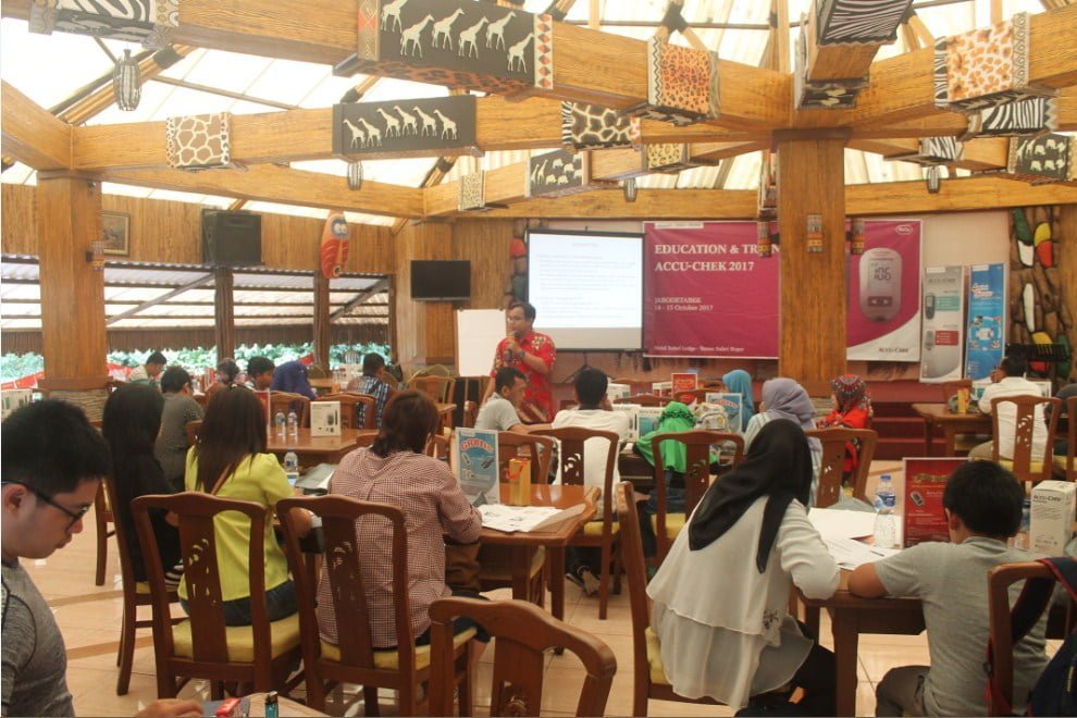 Pembicara Digital Marketing Perusahaan PT Roche Indonesia – Andreas Agung